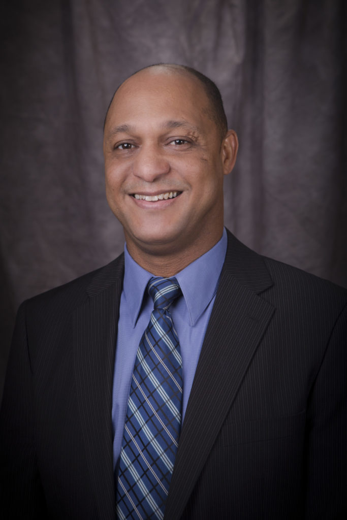 Dejémonos Guiar por Dios - Daniel DeOleo | Anabaptist World